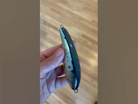 Peanut bunker | lure building | custom lure | stick bait - YouTube