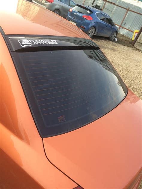 Задний дефлектор + наклейка лач клуба — Chevrolet Lacetti Sedan, 1,6 л ...