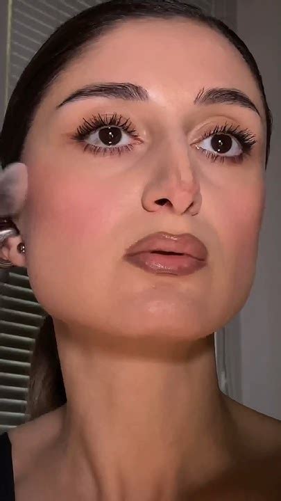 Shik GARDA #makeupartist #makeupshorts #makeuptutorial #beauty #makeup ...