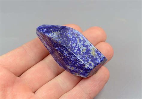 Купить Лазурит, полированный камень 78,43 в интернет-магазине «Долина ...