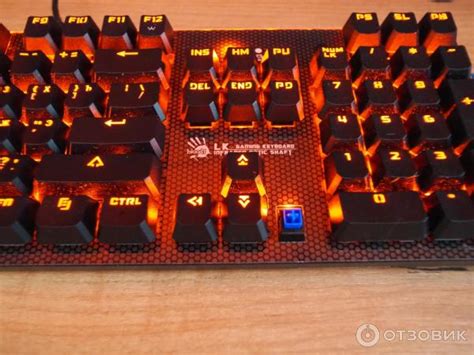 Отзыв о Клавиатура A4Tech Bloody B800 | Дешево и громко.