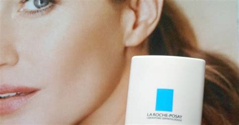 Northern Lights: Review: La Roche-Posay Rosaliac CC Cream