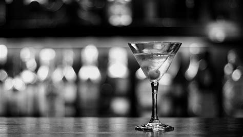 Minibar: Alcohol Delivered to Your Home | Discover.Luxury