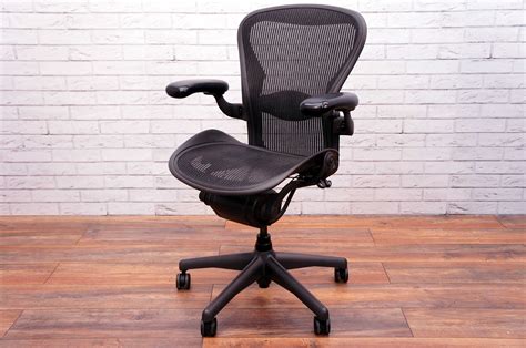 Стул herman miller aeron - 80 фото
