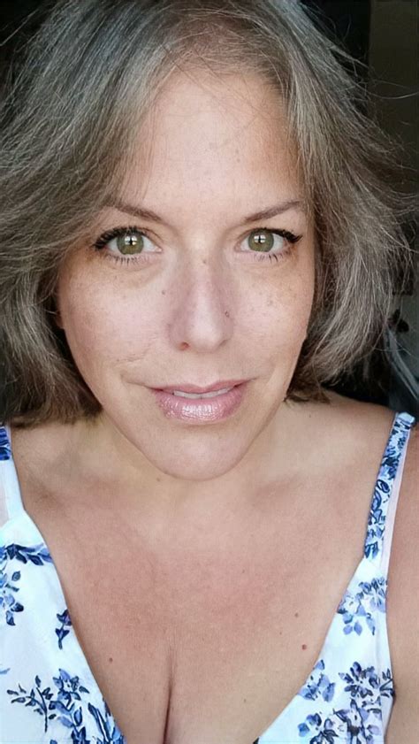 bimbo saggins 🍁 on Twitter: "keep the age train moving, QT a pic with ...