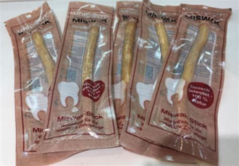Original-Salbenmanufaktur - Miswak Zahnbürste