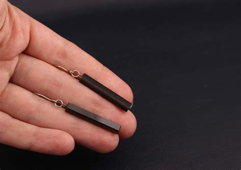 Сережки Чорна Матерія - купити в інтернет-магазині Лавка Сороки з ...