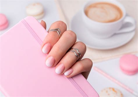 Маникюр 2021 | Интернет-магазин SMILE NAIL Professional - всё для ...