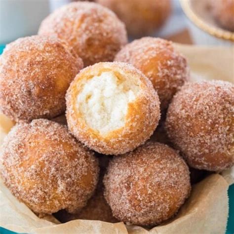 Fried Donut Holes (No Yeast) - Sugar Spun Run