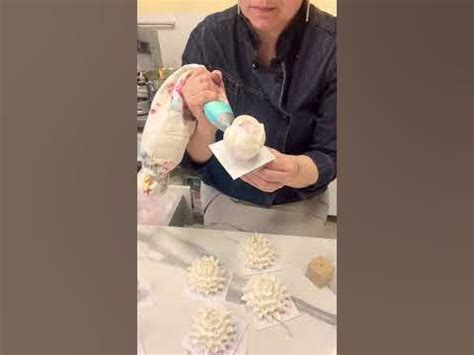 Создание пиона из зефира 🍒 - YouTube
