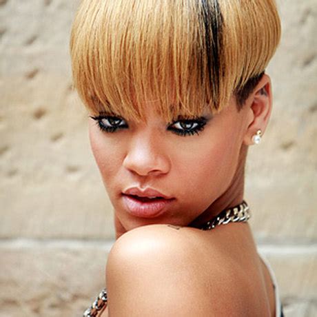 Рианна | Фото Rihanna | Дискография | Биография | Личная жизнь