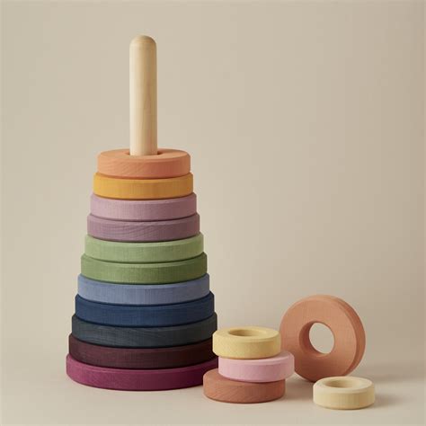 Raduga Grez - Toys as Art