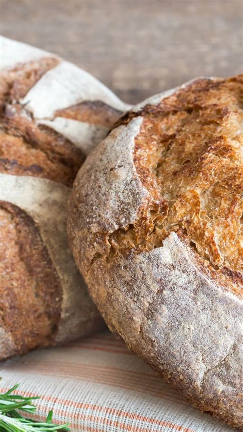 Top tips to make sourdough bread at home