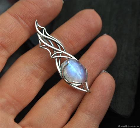 Кулон с лунным камнем в серебре "Dragon" в интернет-магазине Ярмарка ...
