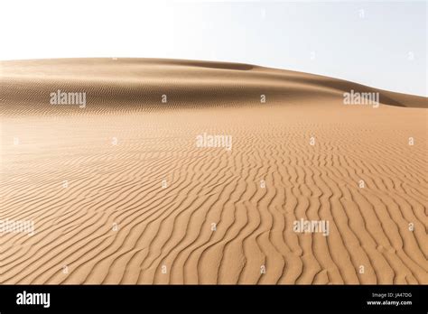 Landscape view of intricate desert dunes. Liwa desert, UAE Stock Photo ...