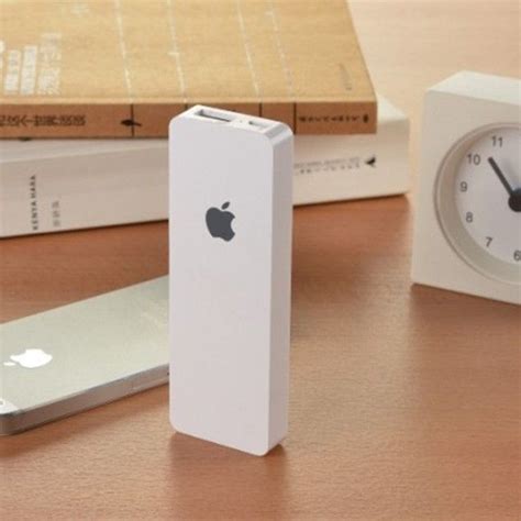 Apple Portable Power Bank With 4000 mAh capacity. Now Only $4 US (60% ...