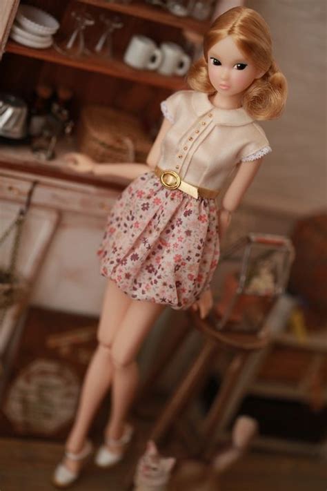 17 Best images about Momoko fashiondoll on Pinterest | Belly button ...