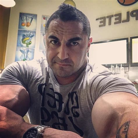 Muscle Lover: Milovan Mika Ilic