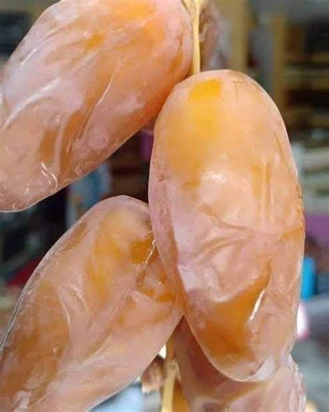 Pin von Lati auf Prestige Algerian Deglet Nour | Früchte und gemüse ...