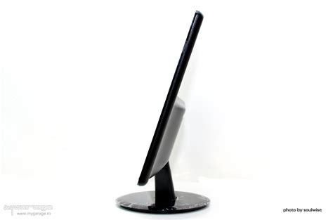 Review monitor de buget/ 23 inchi: Philips 236V3L