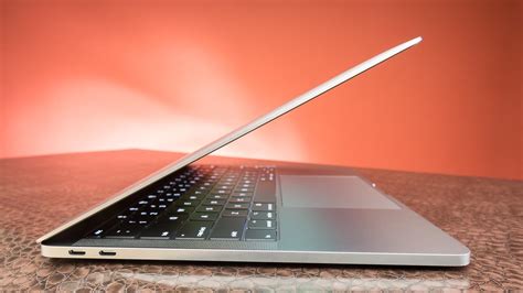Apple MacBook Pro 13-Inch (2017)