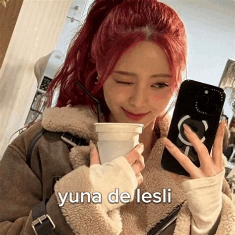 Yunadeleslie Itzy Shin Yuna Itzy Itzy Yuna Itzy GIF - Yunadeleslie Itzy ...