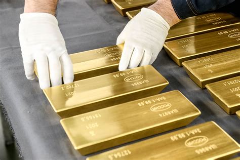 Швейцария получила золото из России впервые после начала спецоперации ...