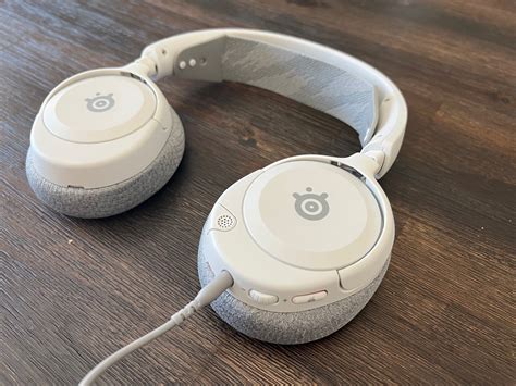 SteelSeries Arctis Nova 1 Headset Review - IGN