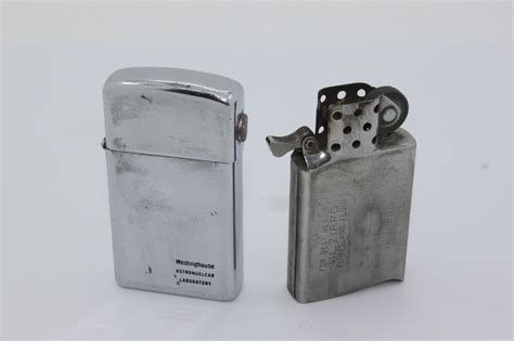 ziq ZIPPO collections: ORIGINAL ZIPPO SLIM LIGHTER YEAR 1968 CODE : 4003