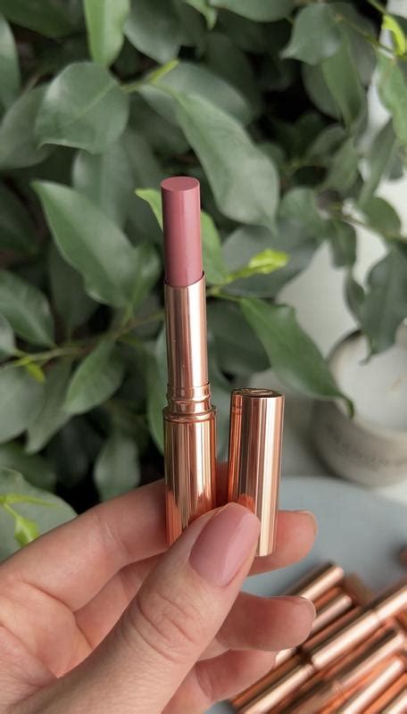 Помада charlotte tilbury superstar lips pillow talk 1.8g — цена 1110 ...