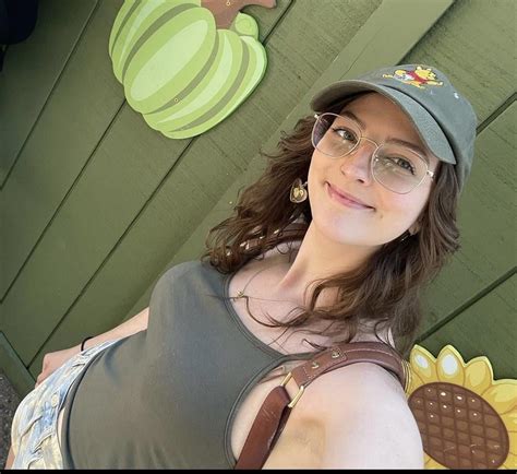Hot armpit selfie : r/ArmpitMix