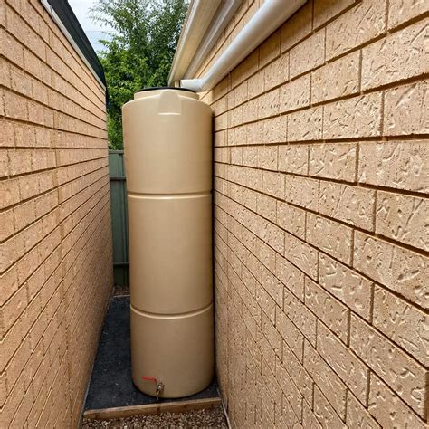 2000 Litre Slimline Tank - APR Tanks - Water Tanks | Rainwater Tanks ...