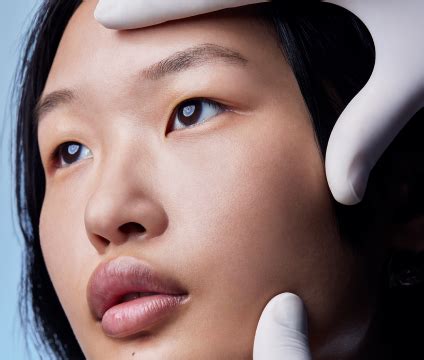 Effaclar H Iso-Biome [Уход для проблемной кожи] — официальный сайт