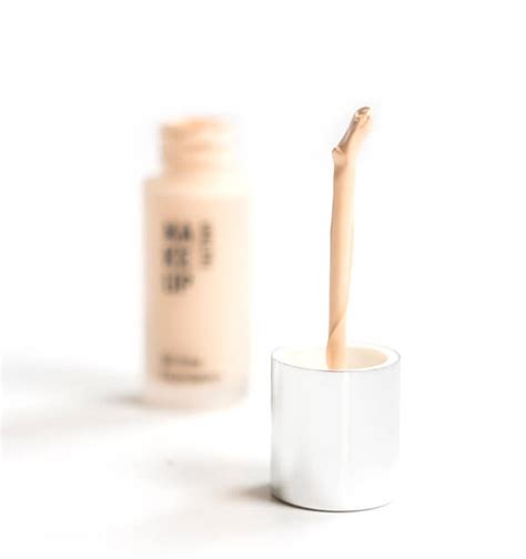 Foundations von Make up Factory | Die Testbar | Schönheit, Anti-Aging ...