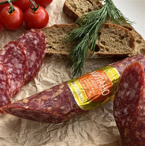 Колбаса Сырокопченая Полусухая "Милано с медом" 300г. - купить с ...