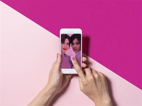 About Us | Avon
