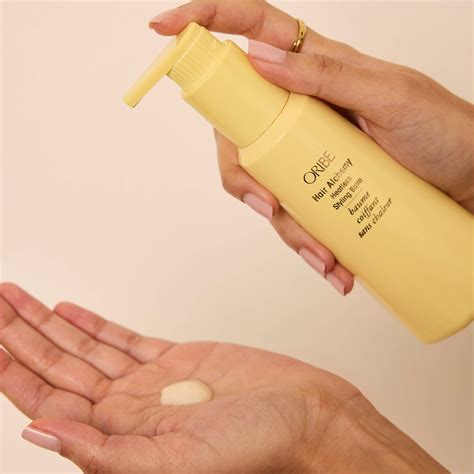 Hair Alchemy Heatless Styling Balm - Oribe Hair Care