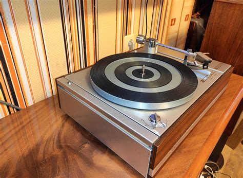 Telefunken W250 Acusta (Perpetuum-Ebner PE 2020) проигрыватель винила ...