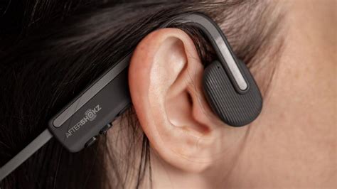 AfterShokz OpenMove Review: Bone Conduction On A Budget - Tech Advisor