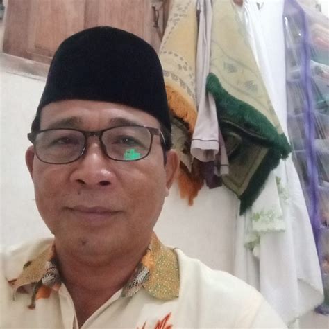 Pengagum Gus Baha - BIOGRAFI GUS BAHA (KH. AHMAD BAHAUDDIN NURSALIM ...