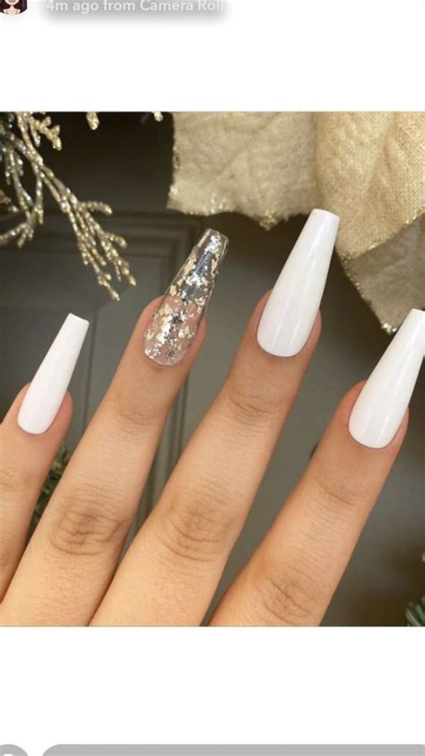 Одноклассники | White nails, White tip acrylic nails, Gold acrylic nails