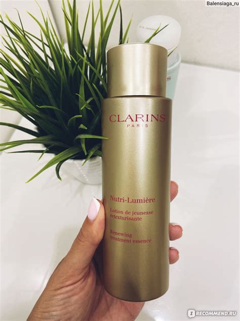 Флюид для лица Clarins Nutri-Lumière Renewing treatment essence ...
