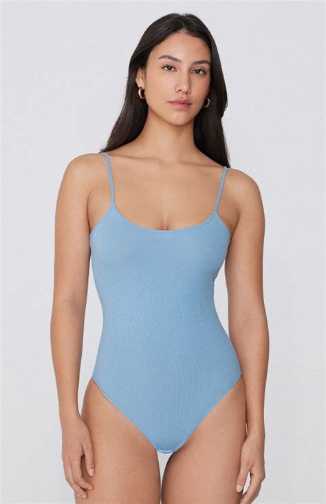 Swimsuits, Underwear & Clothing for Women and Men | Tezenis