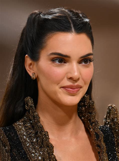 Met Gala 2024: найкращі образи краси | Vogue UA