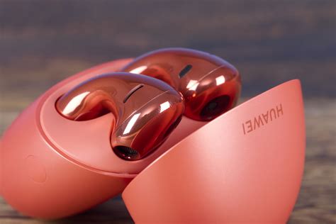 Huawei FreeBuds 5 im Test: In-Ears für alle, die keine In-Ears wollen ...