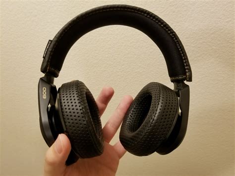 Plantronics RIG 600 Gaming Headset Review with Mic Tests — World Bolding