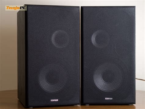Test Edifier R2730DB - Stoi na stacji lokomotywa... - Stacja początkowa