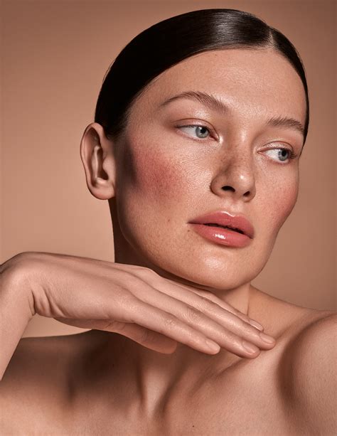 Yulia at Selective Management on Behance