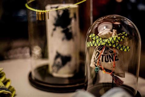 Винтажный дизайн семейного магазина одежды Scotch & Soda в Нью-Йорке