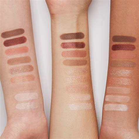 essence the ROSE edition eyeshadow palette Lovely In Rose online entdecken